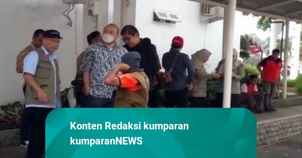 Gempa Susulan di Cianjur Bikin Panik, Warga Berhamburan Menyelamatkan Diri | kumparan.com
